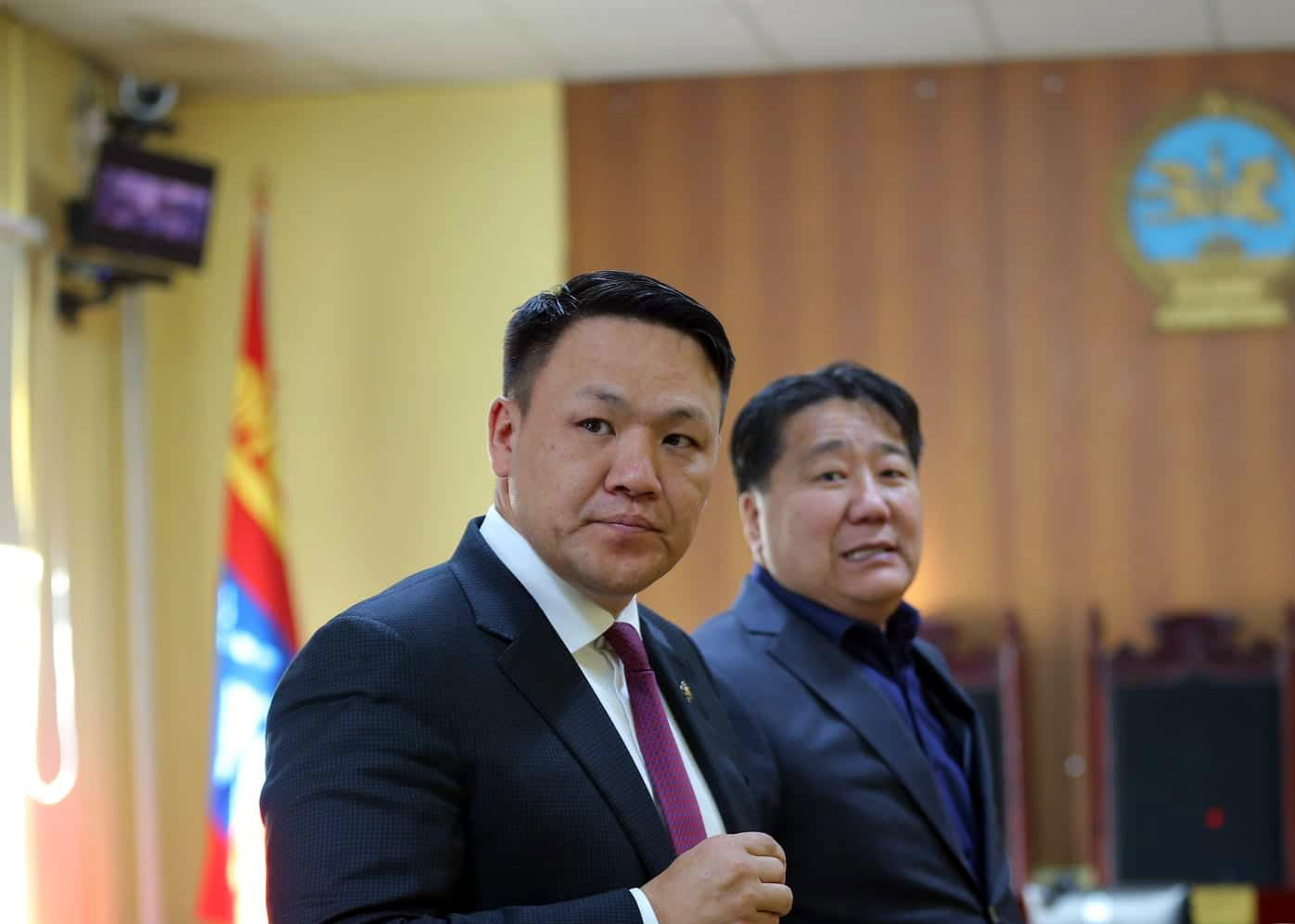 Сарын сүүл хүртэл цас орж хүйтэн төлөв буурахгүй | HUNNU.MN